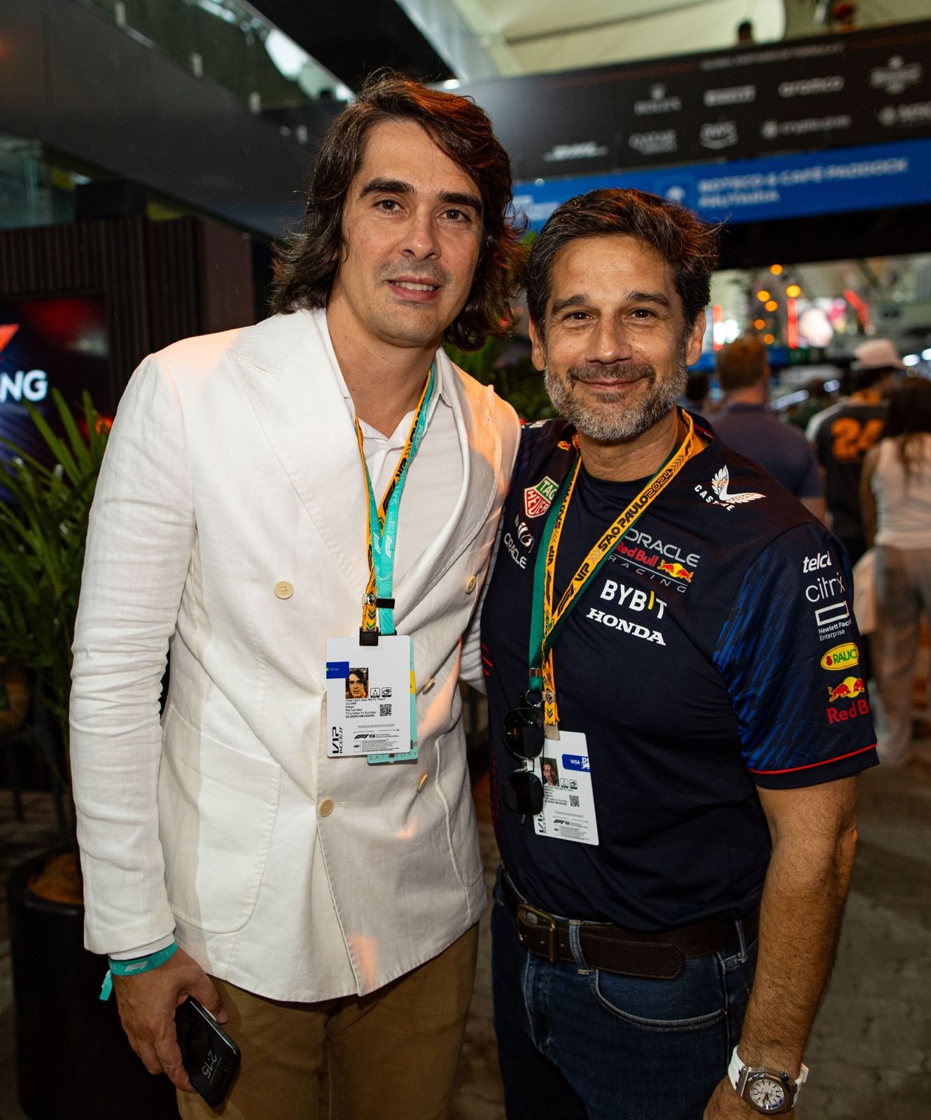 Diego Fernandes, CEO da O8 Partners, recebe 80 convidados para ...